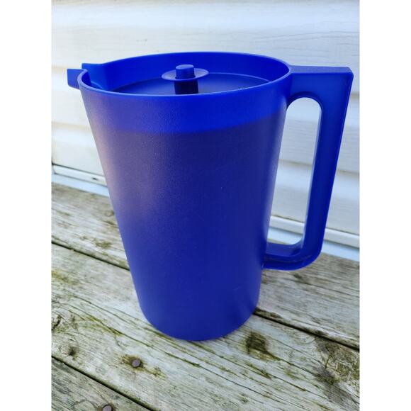 Tupperware | Dining | Tupperware Classic Sheer Blue Gallon Pitcher Push ...